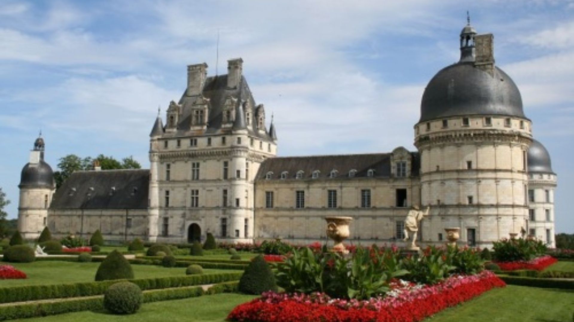 Château de Valençay : seigneurie, pouvoir, grandeur et splendeur ...